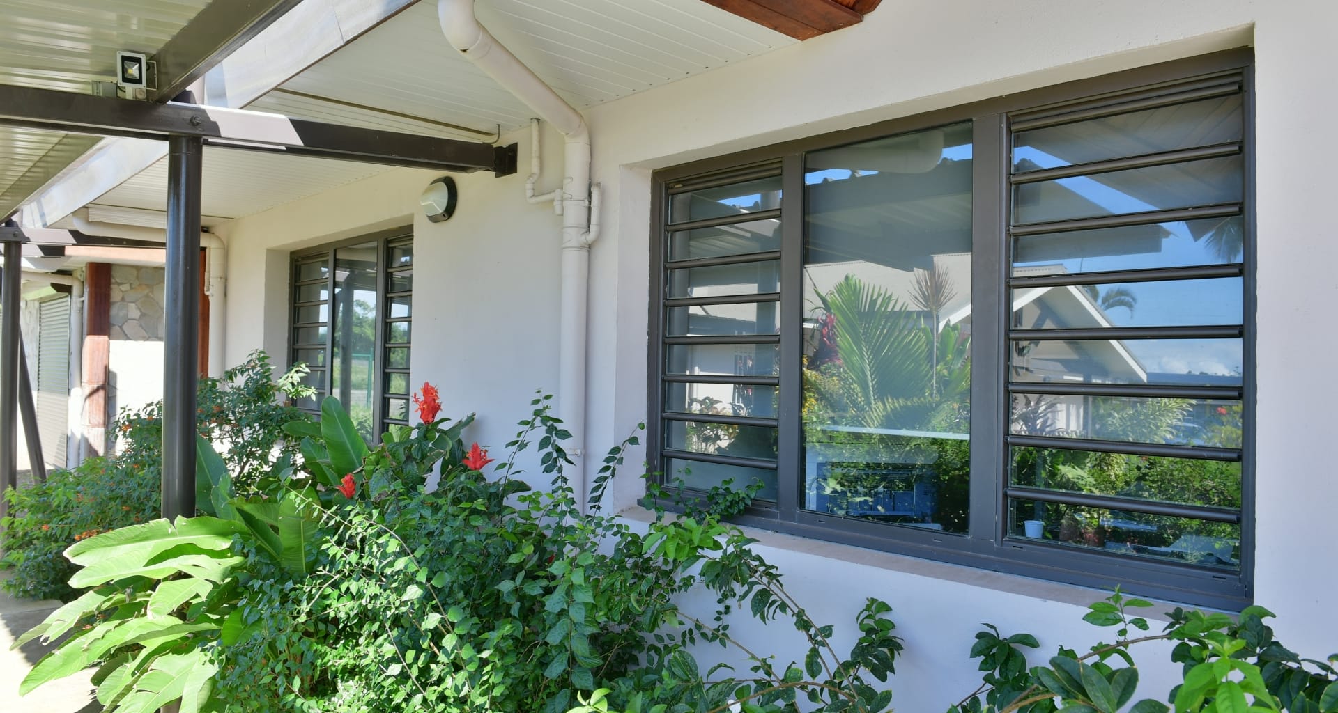 Administrative building - ALUK